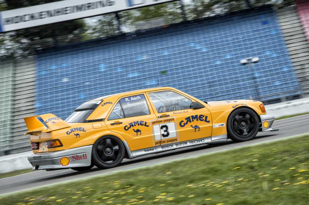 Mercedes-Benz Classic Trackdays 2017: Conducir en la pista de carreras ...